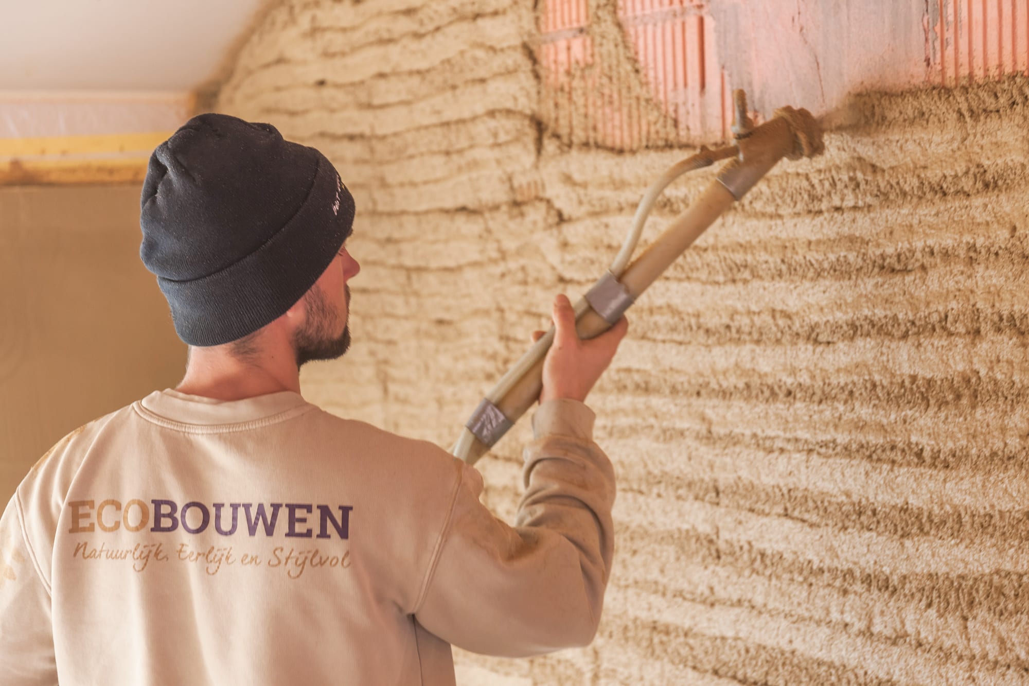 Natuurlijk leemstuc voor een gezonde leefruimte - Ecobouwen